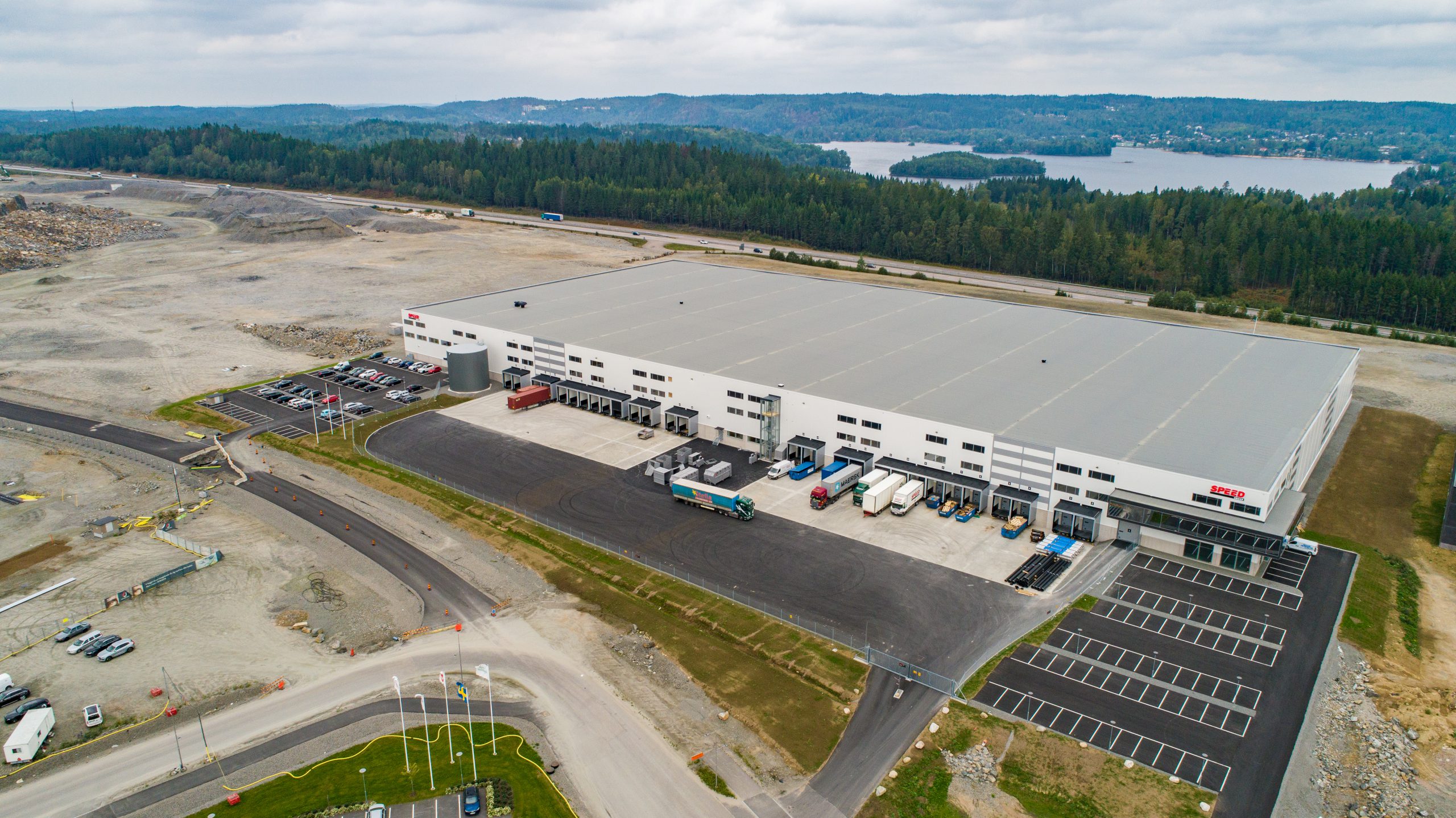 Nine months after building started: Logicenters completes logistics ...